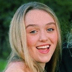 Lily Stalbaum - Age, Bio, Family | Famous Birthdays