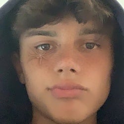 Noah Risling Alter, Familie, Bio | Famous Birthdays