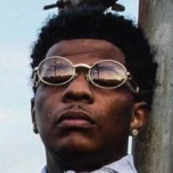 Veeze - Age, Bio, Family | Famous Birthdays