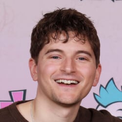 Blake Roman - Age, Bio, Family | Famous Birthdays