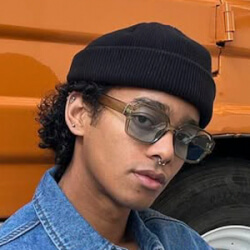 Andrew Royce - Age, Bio, Family | Famous Birthdays