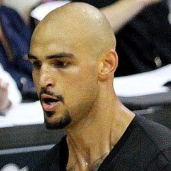 Robert Sacre - Age, Bio, Family | Famous Birthdays