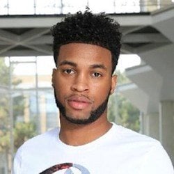 Chris Sails - Age, Bio, Family | Famous Birthdays