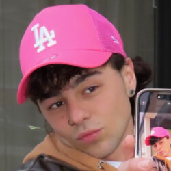Julian Sanchez - Age, Bio, Family | Famous Birthdays