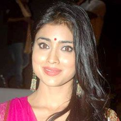 Shriya Saran - Age, Bio, Family | Famous Birthdays