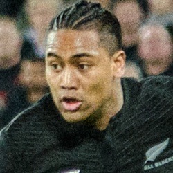 Julian Savea - Age, Bio, Family | Famous Birthdays