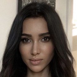 Metisha Schaefer - Age, Bio, Family | Famous Birthdays