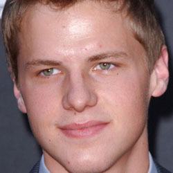 Kevin Schmidt - Age, Bio, Family | Famous Birthdays