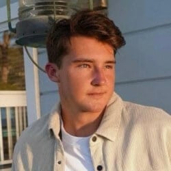 Jeffrey X - Age, Bio, Family | Famous Birthdays