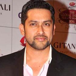 Aftab Shivdasani - Age, Bio, Family | Famous Birthdays