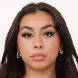 Monica Silva - Age, Bio, Family | Famous Birthdays