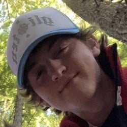 Kyle Red Silverstein - Age, Bio, Family | Famous Birthdays