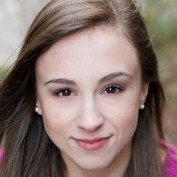 Jenna Rose Simon - Age, Bio, Family | Famous Birthdays