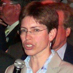 Sheila Simon - Age, Bio, Family | Famous Birthdays