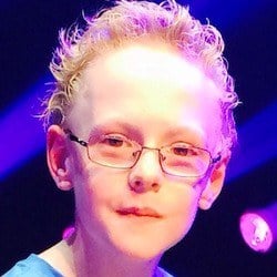 Shane Hawkins - Age, Bio, Family | Famous Birthdays
