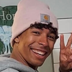 Zavien Smith - Age, Bio, Family | Famous Birthdays