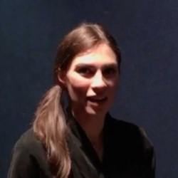 Caroline Solomon - Age, Bio, Family | Famous Birthdays