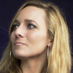 Emma Stevens - Age, Bio, Family | Famous Birthdays