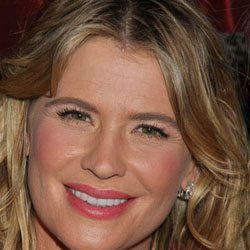 Kristy Sarah - Age, Bio, Family | Famous Birthdays