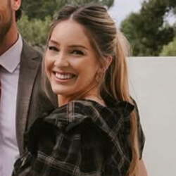 Caitlin Teal - Age, Bio, Family | Famous Birthdays