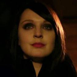 Clare Thomas - Age, Bio, Family | Famous Birthdays