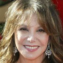 Marlo Thomas - Age, Bio, Family | Famous Birthdays