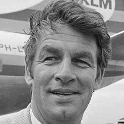 Bill Travers - Bio, Family | Famous Birthdays
