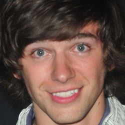 Tim Urban - Age, Bio, Family | Famous Birthdays