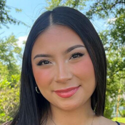 Ashley Vences - Age, Bio, Family | Famous Birthdays