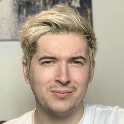 Drewsmc - Age, Bio, Family | Famous Birthdays