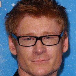 Zack Ward - Age, Bio, Family | Famous Birthdays