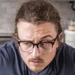 Billy Parisi - Age, Bio, Family | Famous Birthdays