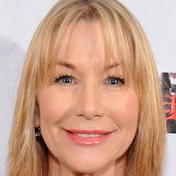 Caroline Williams - Age, Bio, Family | Famous Birthdays