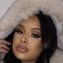 Taina Williams - Age, Bio, Family | Famous Birthdays