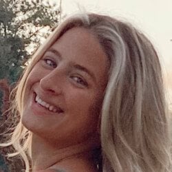 Avery Katherine Wood - Age, Bio, Family | Famous Birthdays