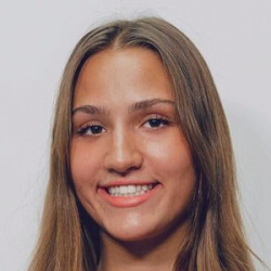 Andi Jackson - Age, Bio, Family | Famous Birthdays