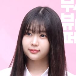 Stella Kim (Pop Singer) - Age, Bio, Family | Famous Birthdays