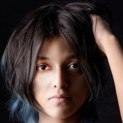 Yohani - Age, Bio, Family | Famous Birthdays