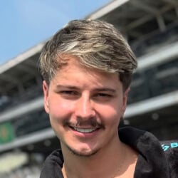 Lucas Zanollini - Idade, Vida Pessoal, Biografia | Famous Birthdays