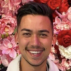 Jamie Zhu - Age, Bio, Family | Famous Birthdays