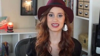 Carah Amelie - Age, Family, Bio | Famous Birthdays