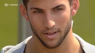 Carson Dean - Age, Family, Bio | Famous Birthdays