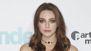 Danielle Rose Russell - Age, Family, Bio | Famous Birthdays