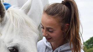 Gracie Tyte - Age, Family, Bio | Famous Birthdays