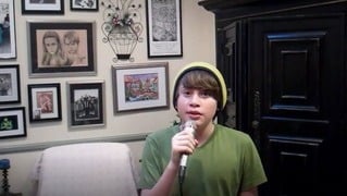 LJ Benet - Age, Family, Bio | Famous Birthdays