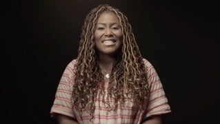 Mandisa - Age, Family, Bio | Famous Birthdays