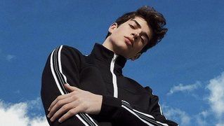 Manu Ríos - Age, Family, Bio | Famous Birthdays