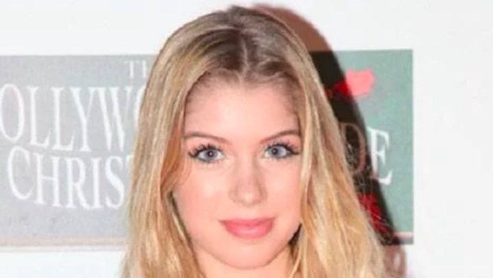 Allie DeBerry - Age, Bio, Family | Famous Birthdays