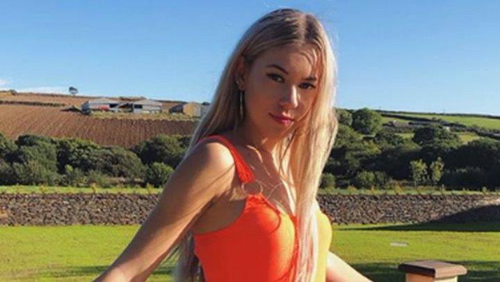 Beth Rowe Highlights | Famous Birthdays