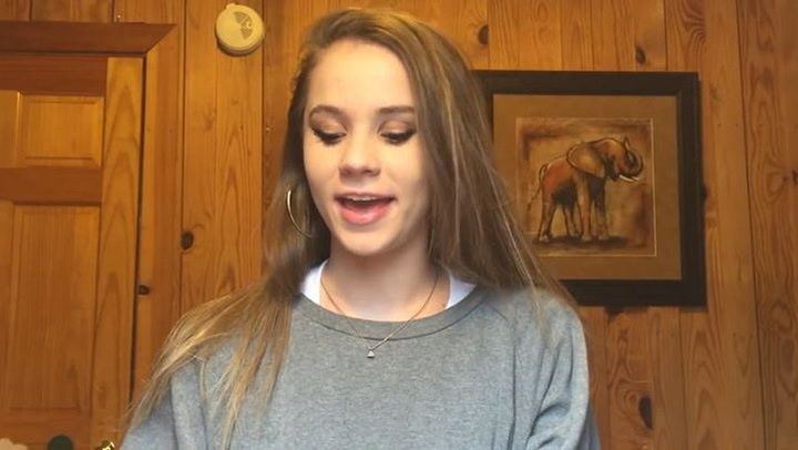 Elizabeth Root Highlights | Famous Birthdays